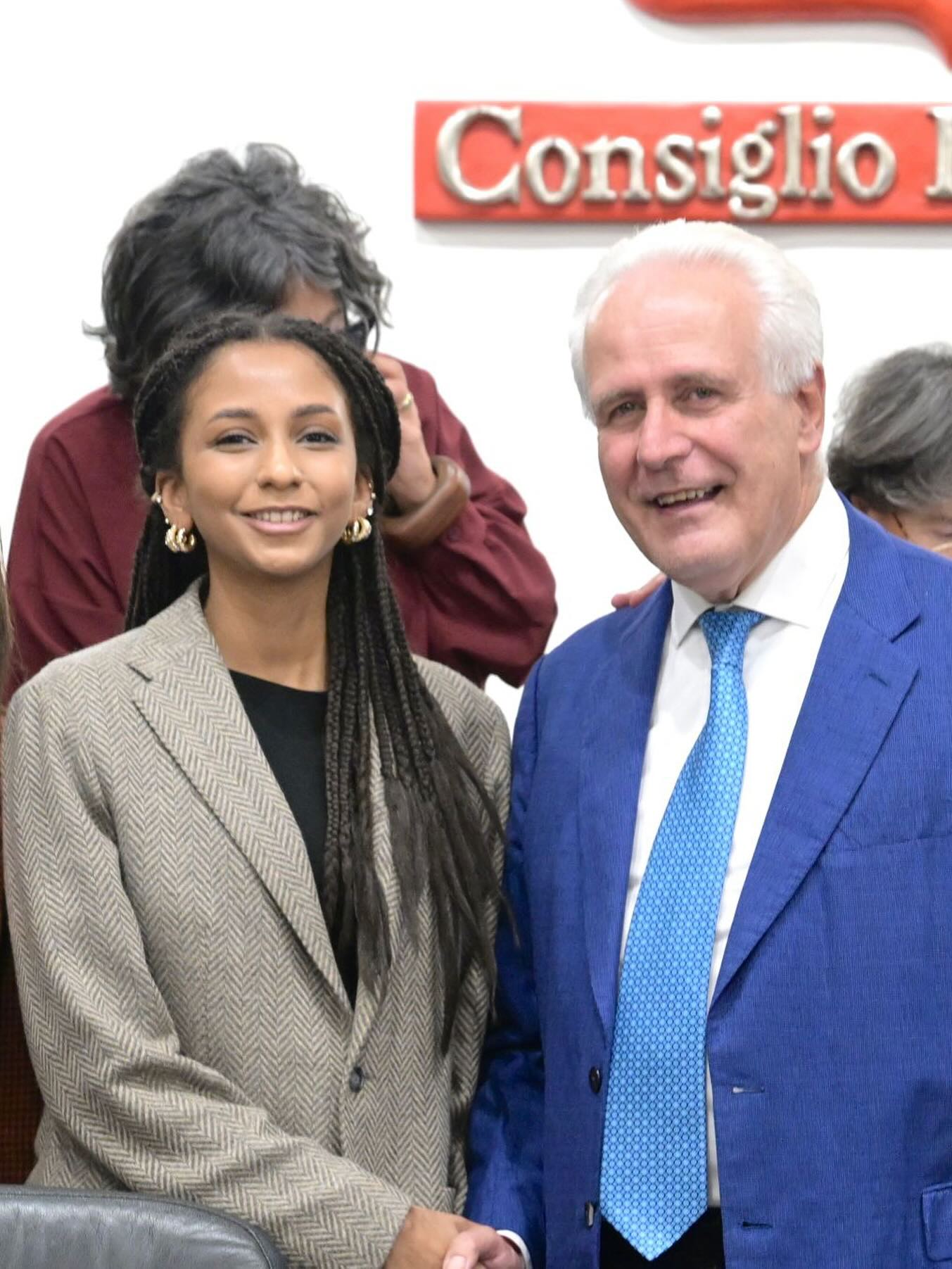 La nuova Elly: numero 2 della Toscana senza essersi candidata - Radio ...